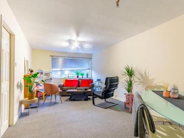 2 Bedroom Apartment For Sale In Nottingham