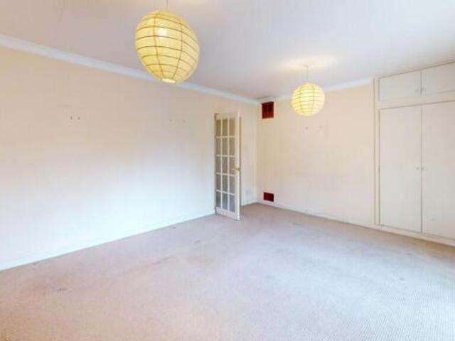 2 bedroom apartment for sale in Overton Court, Overton Park Road, GL50