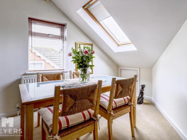 2 bedroom apartment for sale in Owls Road, Bournemouth, BH5 1, BH5