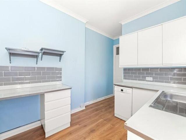 2 bedroom apartment for sale in Oaklands Road, Bromley, BR1