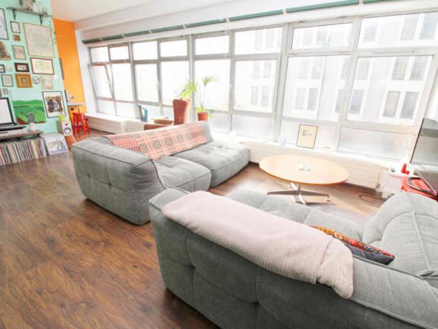 2 bedroom apartment for sale in Ocean Buildings, Queens Road, Brighton. BN1