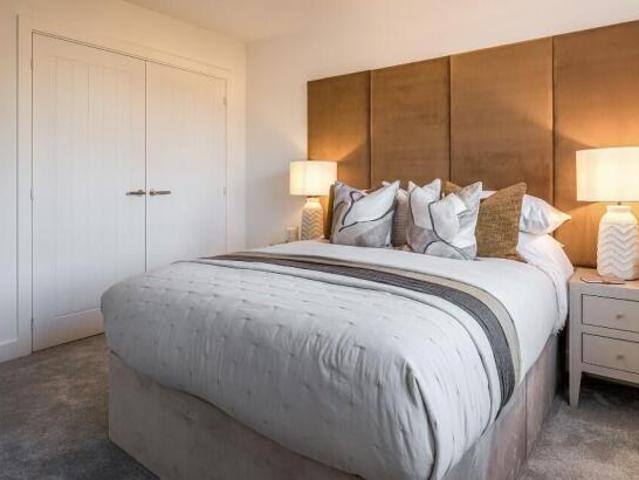 2 bedroom apartment for sale in Off Bullockstone Road, Herne Bay, CT6 7NR, CT6