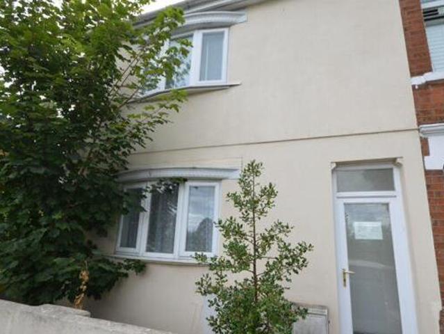 2 Bedroom Apartment For Sale In Old Town, Swindon