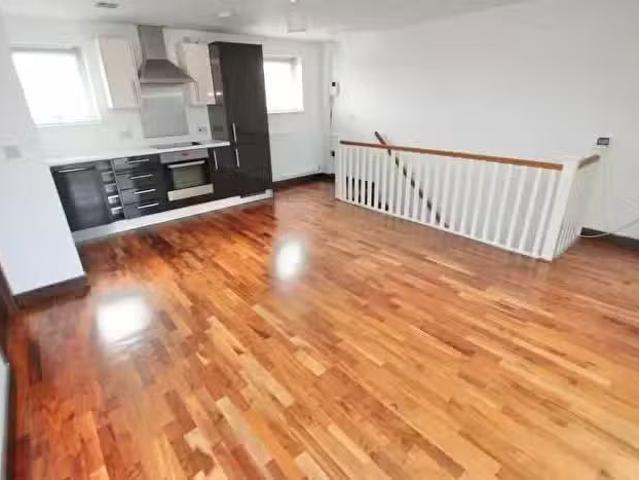 2 Bedroom Apartment For Sale In Olympia Way, Whitstable, Kent.