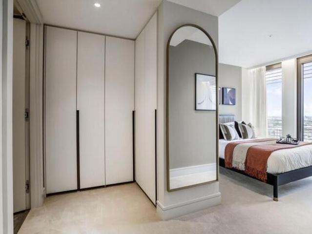 2 bedroom apartment for sale in One Bishopsgate Plaza EC3, EC3A