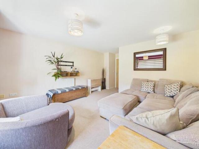 2 bedroom apartment for sale in Atlantic Way, City Point, DE24