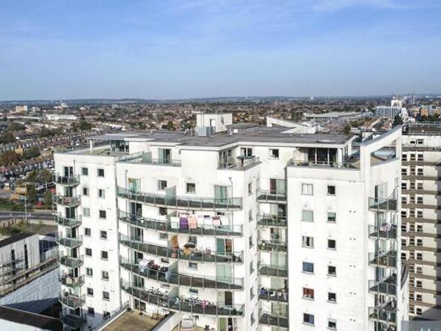 2 Bedroom Apartment For Sale In Axon Place, Ilford