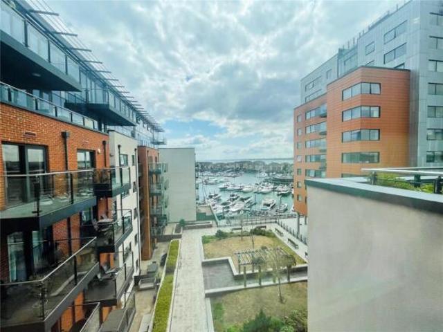 2 bedroom apartment for sale in Admirals Quay, Ocean Way, Southampton, SO14