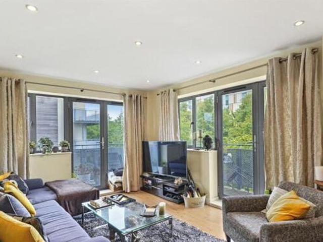 2 Bedroom Apartment For Sale In Agate Close, Twyford Abbey Road