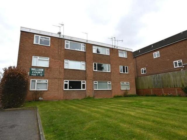 2 bedroom apartment for sale in Alcester Road, Moseley, Birmingham, B13