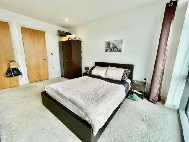 2 bedroom apartment for sale in Alexandra Tower, Princes Parade, Liverpool, Merseyside, L3