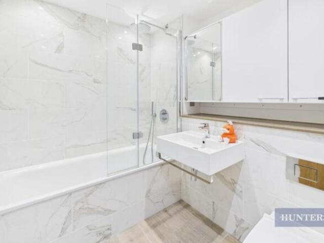 2 bedroom duplex for sale in Alexandra Wharf, Maritime Walk, Ocean Village, SO14
