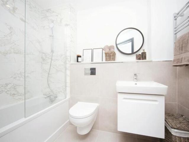 2 bedroom apartment for sale in Alfred Place, Blossomfield Road, Solihull, B91