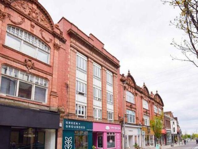 2 Bedroom Apartment For Sale In Altrincham