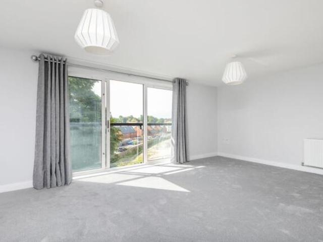 2 bedroom apartment for sale in Andover Road, Winchester, SO22