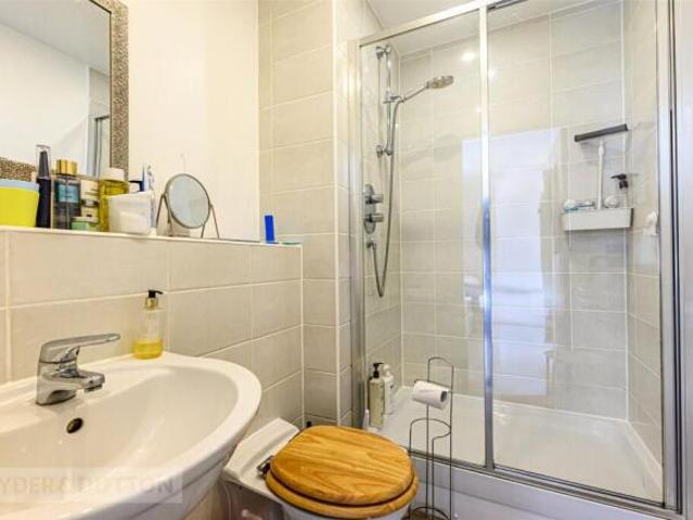 2 bedroom apartment for sale in Annie Smith Way, Birkby, Huddersfield, HD2