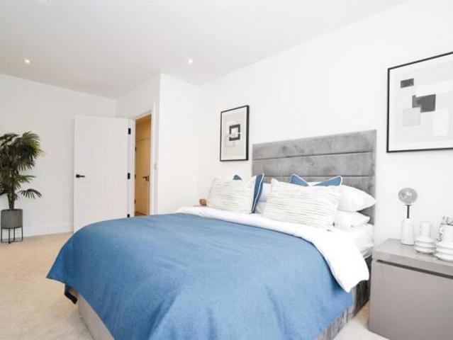 2 bedroom apartment for sale in Apartment Fifteen, Viciniti Court, St. Albans, AL1