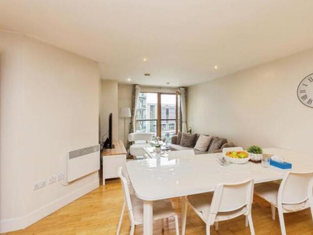 2 bedroom apartment for sale in Armouries Way, Leeds, LS10
