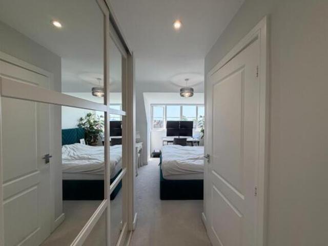 2 bedroom apartment for sale in Burnham Court, Burnham, SL1