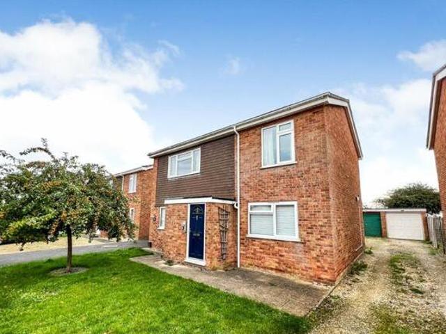 2 Bedroom Apartment For Sale In Burnham On Sea, Somerset