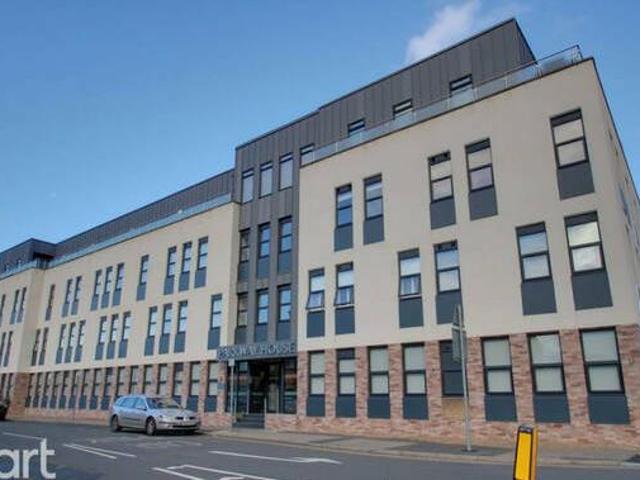 2 bedroom apartment for sale in Baddow Road Chelmsford CM2