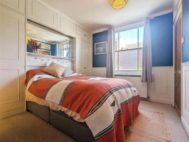 2 bedroom apartment for sale in Baker Street, Reading, Berkshire, RG1