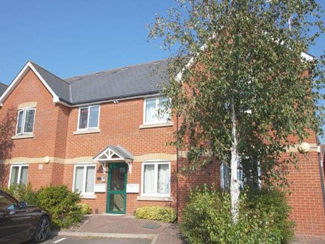 2 bedroom apartment for sale in bakers court Ramsden Heath CM11