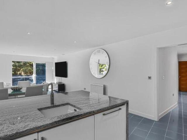 2 bedroom apartment for sale in Banks Road, Sandbanks, BH13