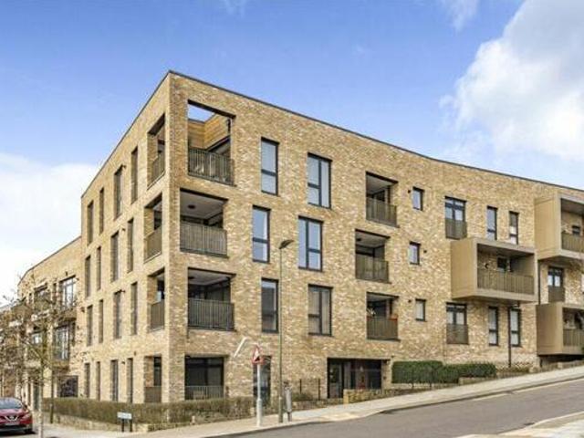 2 Bedroom Apartment For Sale In Barnet