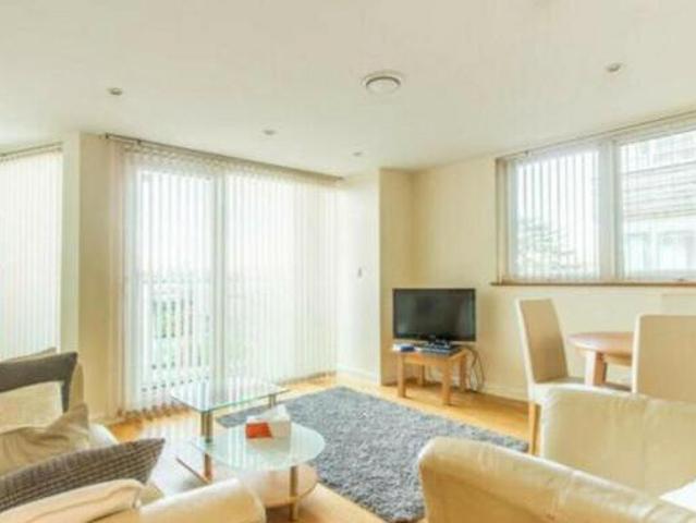 2 Bedroom Apartment For Sale In Barnet