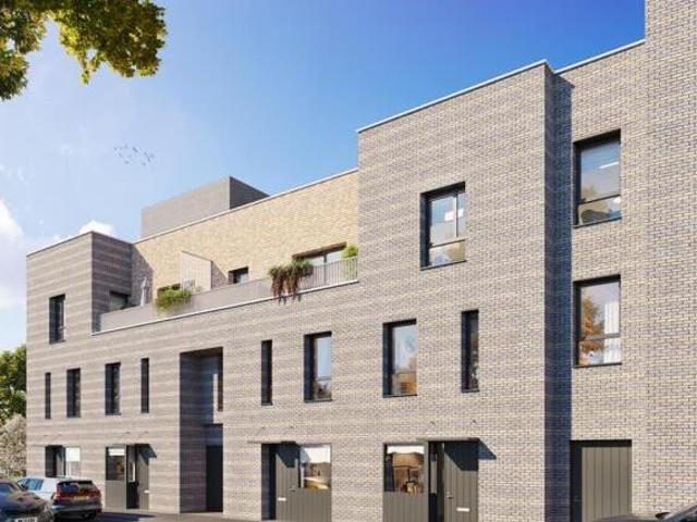 2 Bedroom Apartment For Sale In Barnet, London