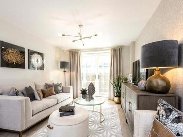 2 Bedroom Apartment For Sale In Barnet, London
