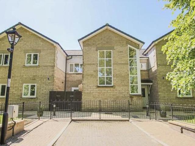 2 Bedroom Apartment For Sale In Bare