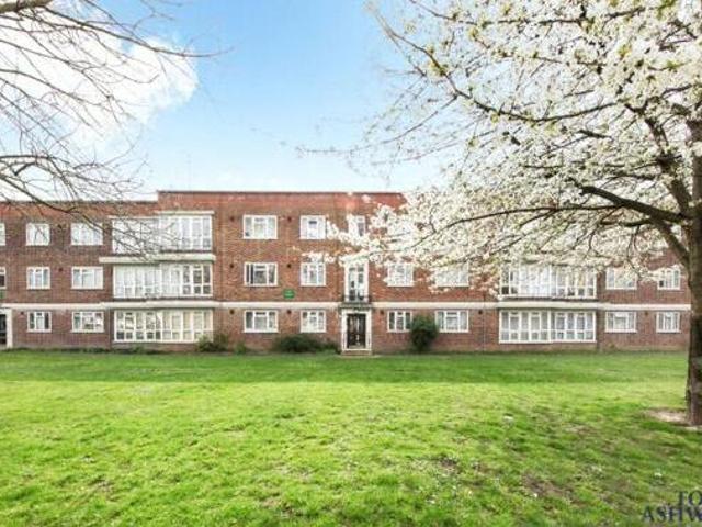 2 Bedroom Apartment For Sale In Barking