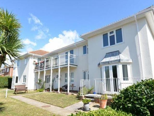 2 Bedroom Apartment For Sale In Barton On Sea, New Milton