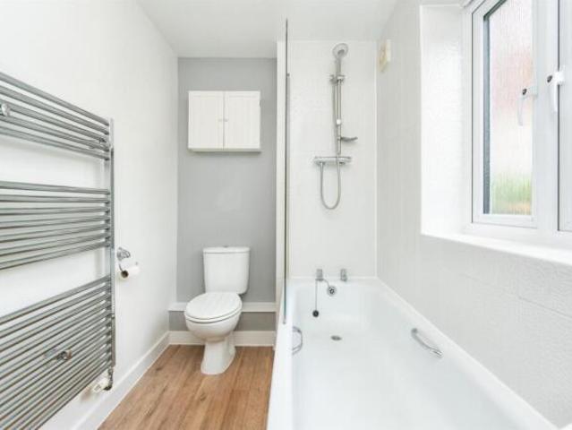 2 bedroom apartment for sale in Baxter Road, Watford, WD24