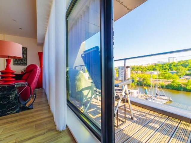 2 bedroom apartment for sale in Bayscape, Cardiff Bay, CF11