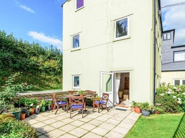 2 Bedroom Apartment For Sale In Beaminster