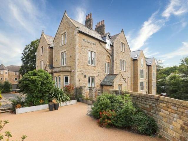 2 bedroom apartment for sale in Beauchief Grove, Sheffield, S7