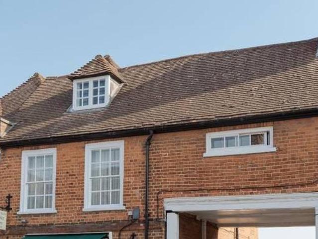 2 bedroom apartment for sale in Bedford Street Woburn Beds MK17 9QB MK17