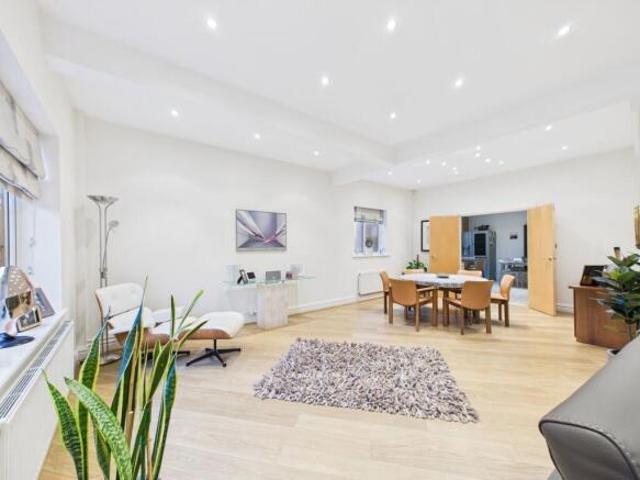 2 bedroom apartment for sale in Beech Lane, Calderstones, Liverpool. L18