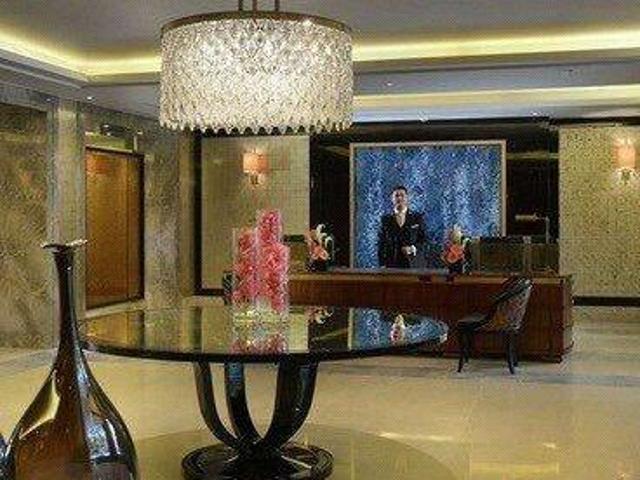 2 Bedroom Apartment For Sale In Belgravia, London