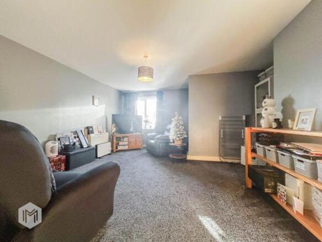 2 bedroom apartment for sale in Bellfield View, Bolton, BL1