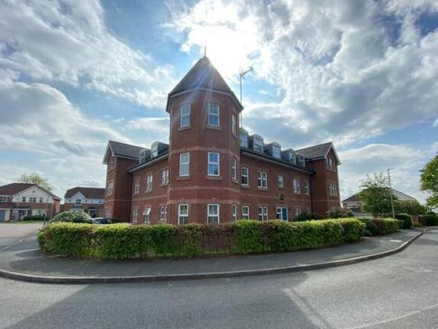 2 Bedroom Apartment For Sale In Berkeley Towers