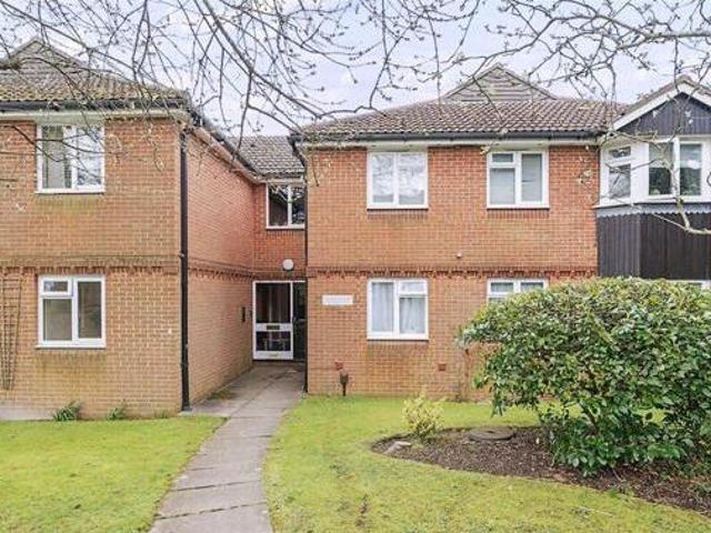 2 Bedroom Apartment For Sale In Biggin Hill