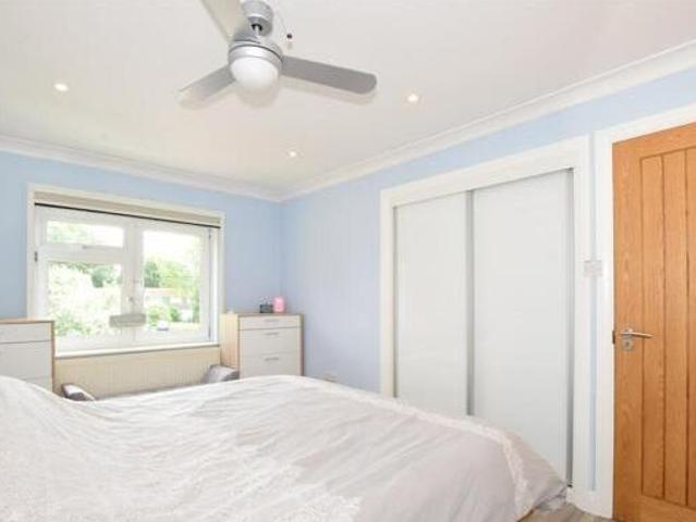 2 Bedroom Apartment For Sale In Billingshurst