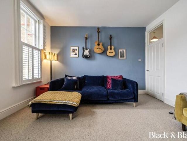 2 bedroom apartment for sale in Bishopsthorpe Road, London, SE26