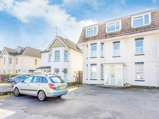 2 Bedroom Apartment For Sale In Bournemouth, Dorset