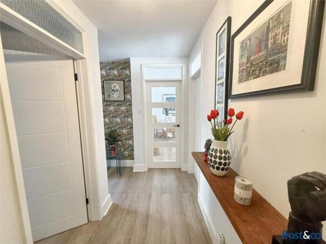 2 bedroom apartment for sale in Bournemouth Road, Poole, Dorset, BH14