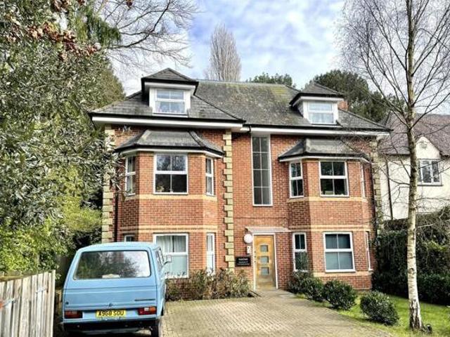 2 Bedroom Apartment For Sale In Bournemouth